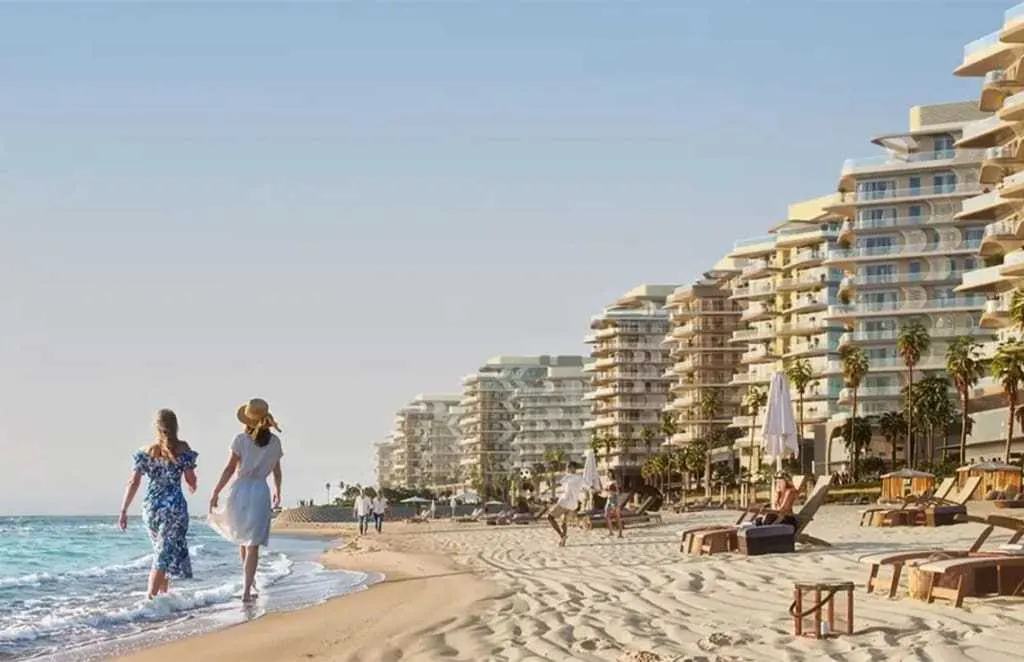 Al Fahid Island Abu Dhabi - Luxury Waterfront Living | Home Hunters